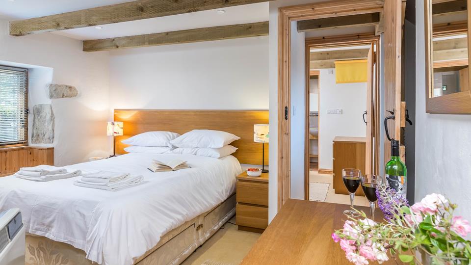 Luxury holiday home Perranuthnoe Cornwall